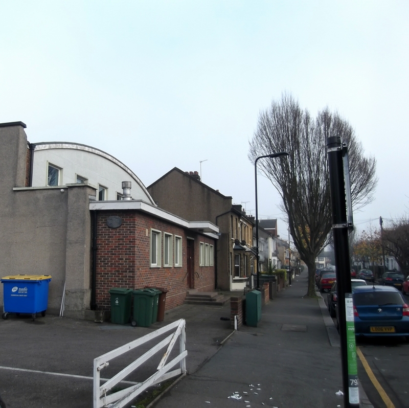 Mary Fletcher : London Remembers, Aiming to capture all memorials in London